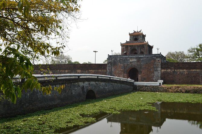 A Glimpse of Hue Tour - Key Points