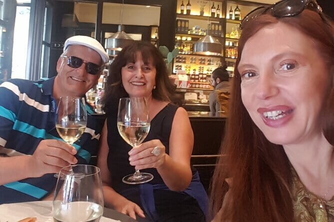 A guided floating tour of Florence with typical food and wine - The Practicalities: Price, Timing, and Booking