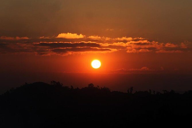 A Lavish Night at Nagarkot Hill Station with Sunrise View and Luxury Stay - The Itinerary: A Detailed Day-by-Day Breakdown