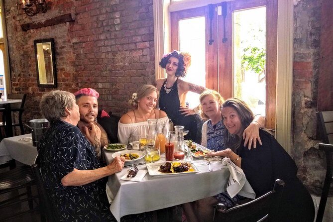 A Local's Private French Quarter Walking or Biking Tour - Key Points