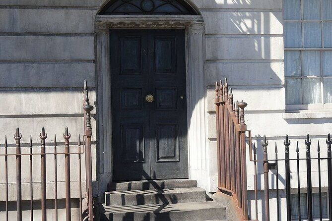 A Muggle's Guide to Harry Potter Walking Tour in London - Who Should Sign Up?