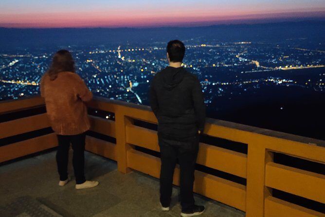 A must: Serene Sunrise, temple at dawn to beat the crowd & Alms to monks - FAQ