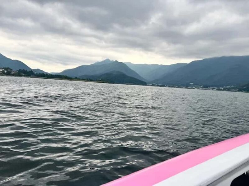 A Nature Escape to Fuji and Lake Kawaguchiko Guided Tour - Key Points