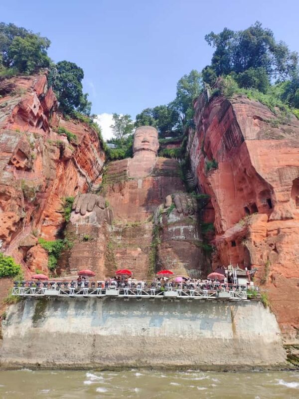 A Premium Day Trip: Leshan Giant Buddha and Panda Base - The Practicalities: How the Day Unfolds