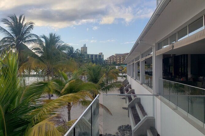 A "Private" Airport Transfer to any Resort in Montego Bay - Key Points