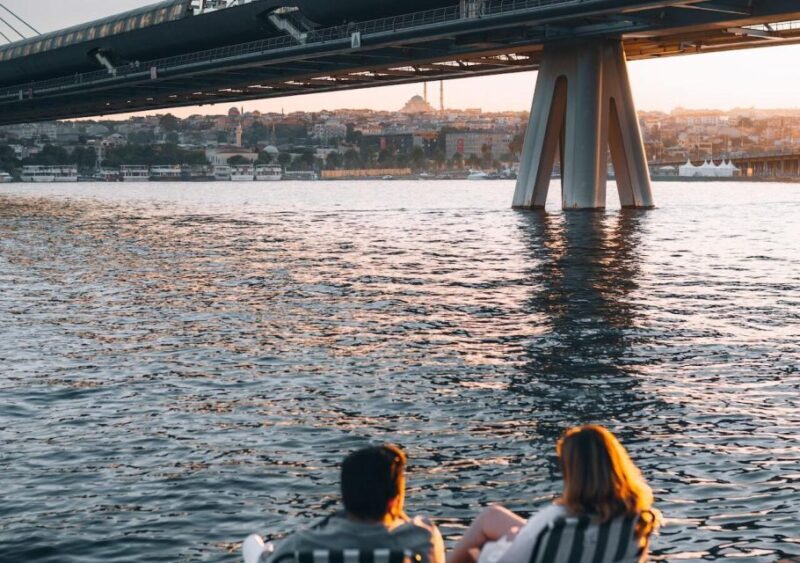 A Romantic Journey Through Milwaukee - A Romantic Journey Through Milwaukee