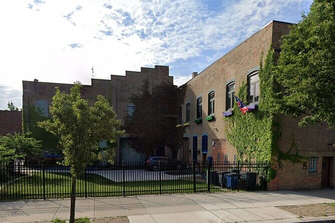 A Self-Guided Tour of Toledo's Warehouse District Architecture - FAQ