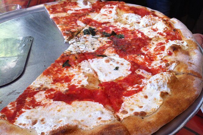 A Slice of Brooklyn Pizza Tour - Transportation and Group Size