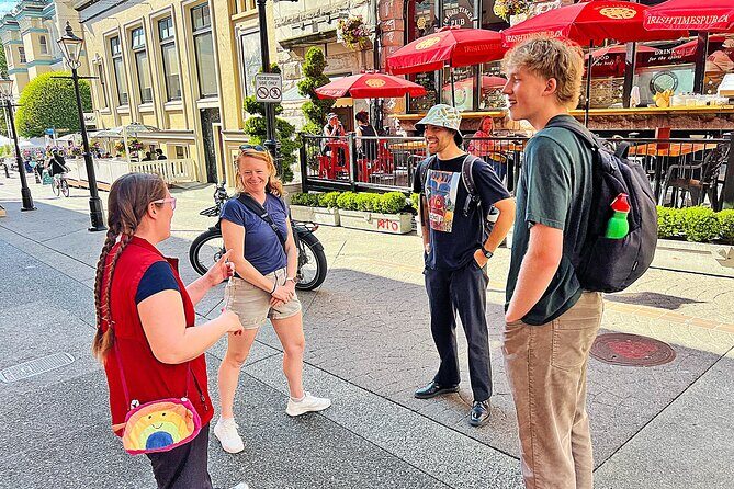 A Slice of Victoria Pizza and Craft Beer Walking Tour - Historic Bastion Square and Old Town