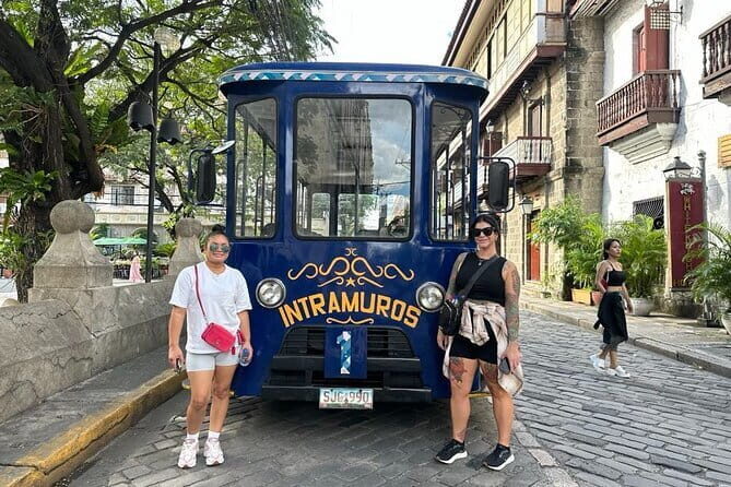 A Step Back in Time: Intramuros Walking Tour - Manila Cathedral: A Spiritual and Architectural Landmark