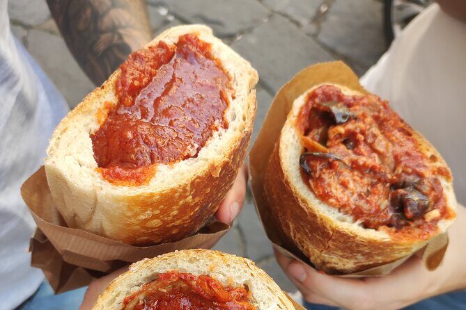 A Street Food Journey Through Heart of Naples - The Experience in Detail