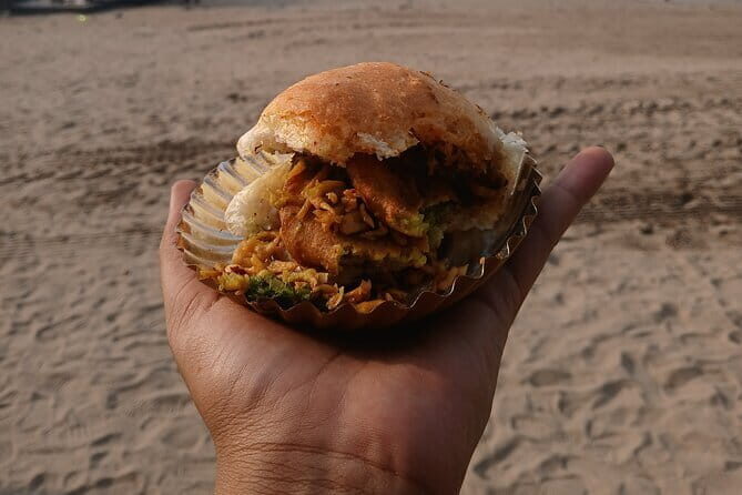 A Symphony of Seven Islands - Discover Mumbai's story in One Day - Entering Mumbai’s Black Town: Chor Bazaar & Kamathipura