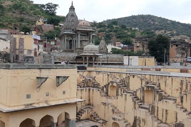 A Tour Of Amber Palace (Amer City) & Panna Meena Kund - Exploring Jaipur’s Highlights