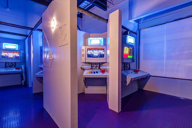 A Traitor Among Us Escape Room Game for Private Group - Frequently Asked Questions