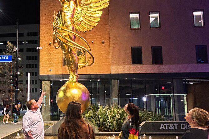 A True Crime Walking Tour Through Downtown Dallas - Key Points