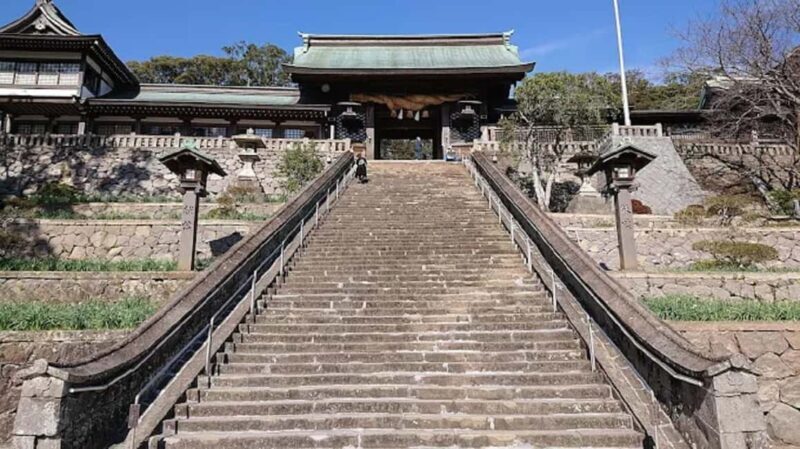 A Walk Through Suwa Shrine & Kofuku-ji Temple - Key Points