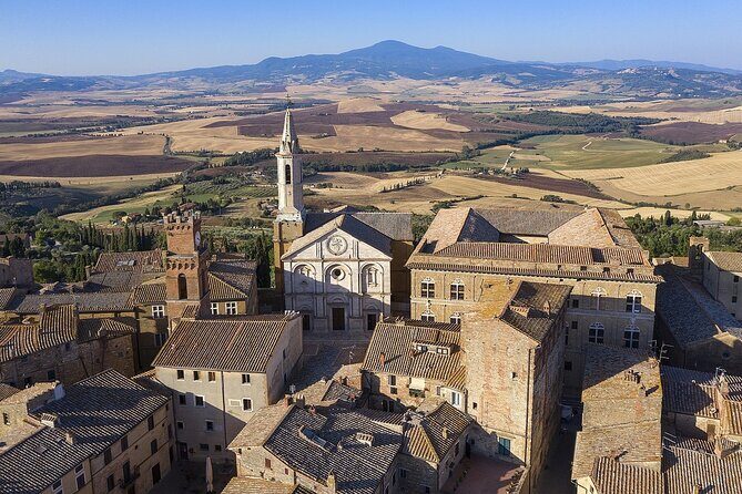 A Wine bliss in Montalcino, Montepulciano, Val d'Orcia - FAQs