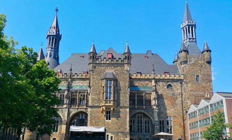 Aachen classic walking tour - Frequently Asked Questions