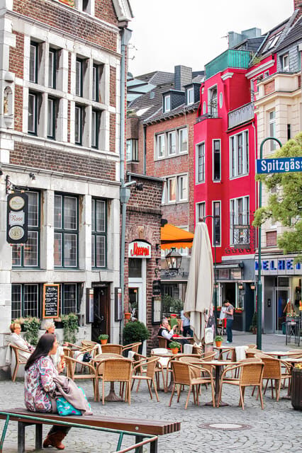 Aachen: Express Walk with a Local in 60 minutes - A Closer Look at the Tour Experience