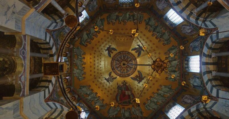 Aachen - Historic walking tour - The Value of a Guided Private Tour