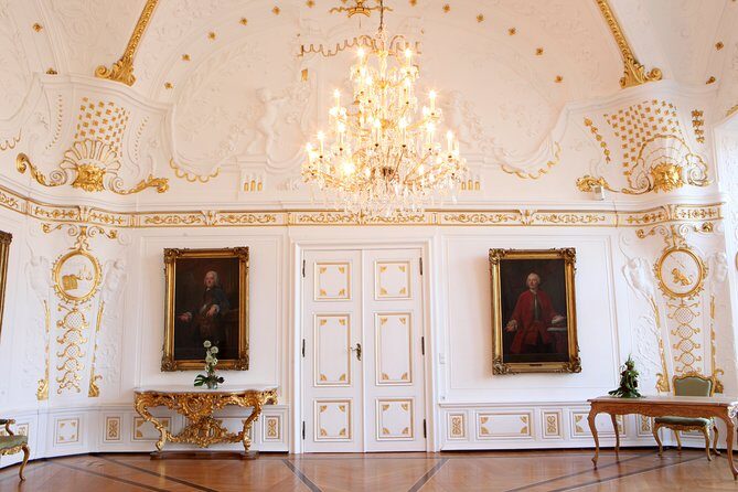 Aachen Town Hall Tour - GERMAN (public) - A Detailed Look at the Aachen Town Hall Tour Experience