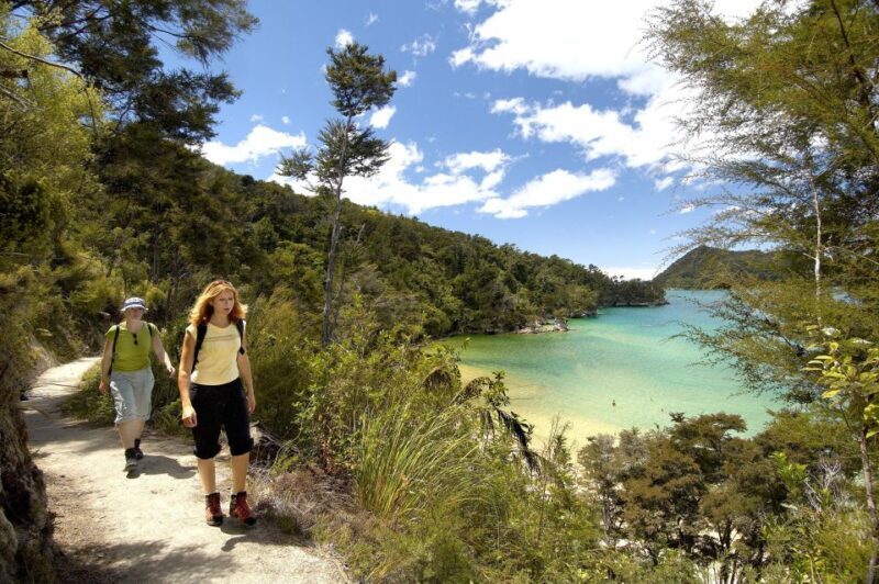 Abel Tasman National Park: Cruise, Walk & Sailing Tour - FAQ