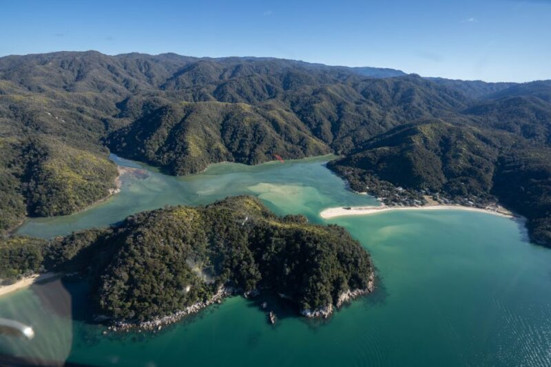 Abel Tasman National Park: Helicopter Flight with landing - The Value for the Cost