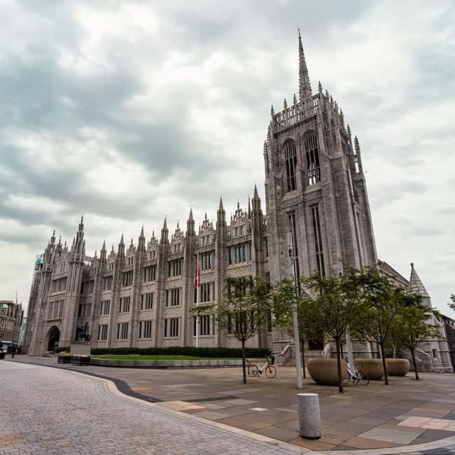 Aberdeen: Express Walk with a Local - Practical Details: What Travelers Should Know