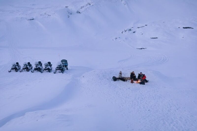 Abisko: Great Outback Snowmobile Tour with Lake Abiskojaure - An In-Depth Look at the Snowmobile Experience