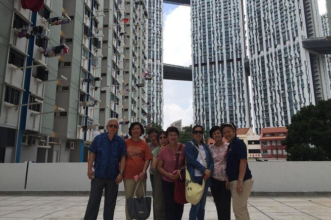 About Mr Lee - Analyzing the Experience