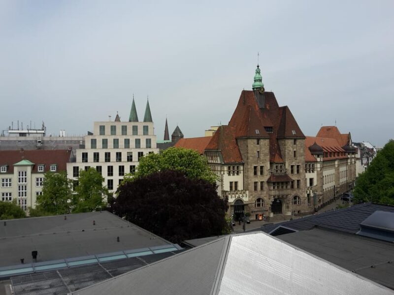 Above the rooftops of Bremen - Key Points