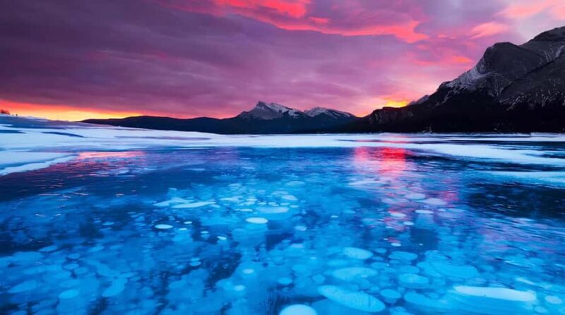 Abraham IceBubble/Sunwapta Falls, Snowshoeing Bow & Peyto - Sunwapta Falls and Abraham Lake: The Highlights