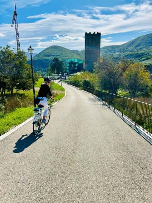 Abruzzo: Incredible e-bike adventures admiring the 4 medieval towers - Who Will Love This Tour?