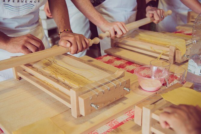 Abruzzo Traditional Pasta Making with 85y old local Grandma - Who Would Really Value This Tour?