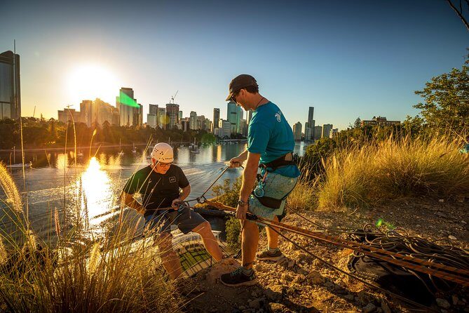 Abseiling the Kangaroo Point Cliffs in Brisbane - The Experience: A Detailed Journey