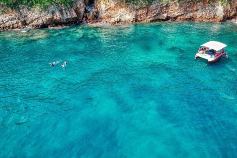 -Acapulco: Beach Break Experience with Snorkeling and Lunch - Lunch: A Taste of Authentic Mexico