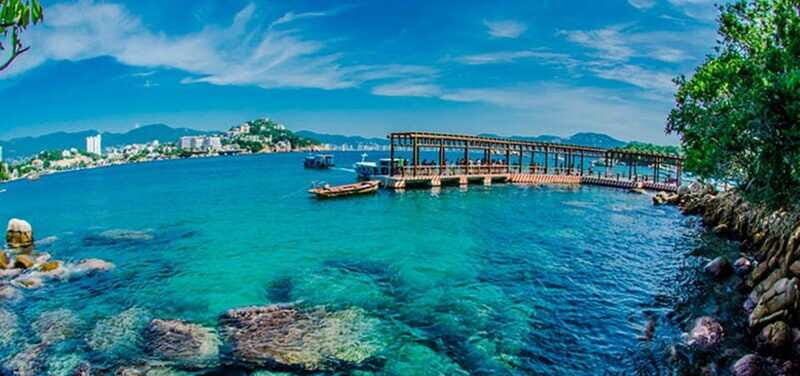 Acapulco: Crystal Bottom Boat Tour to La Roqueta Island - In-Depth Breakdown of the Itinerary
