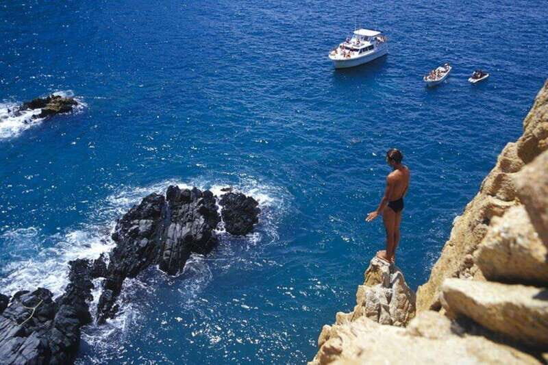 Acapulco: Express Cliff Diving Show Tour - Who Should Consider This Tour?