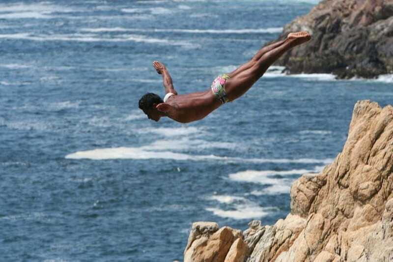-Acapulco: Shopping Tour with Optional High Diver Show - The Sum Up