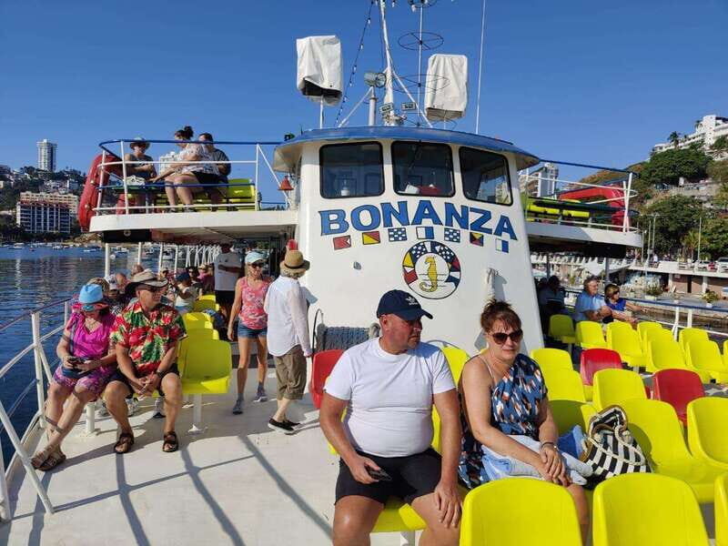 Acapulco: Sunset on Yacht Bonanza Tour - An Honest Look at the Sunset Yacht Tour