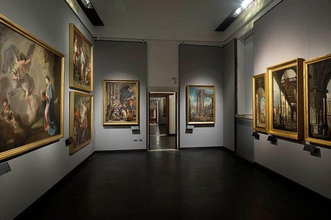Accademia Gallery and Free Florence City Walking Tour - Analyzing the Value