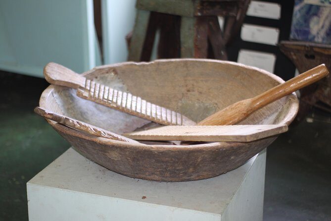 Accompong Town Of The Maroons Day Adventure - FAQs