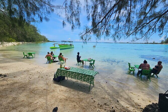 Activity/Excursion Lagoon Tour to Moorea by Canoe 6 hours - The Real Value: What Do You Get for the Price?