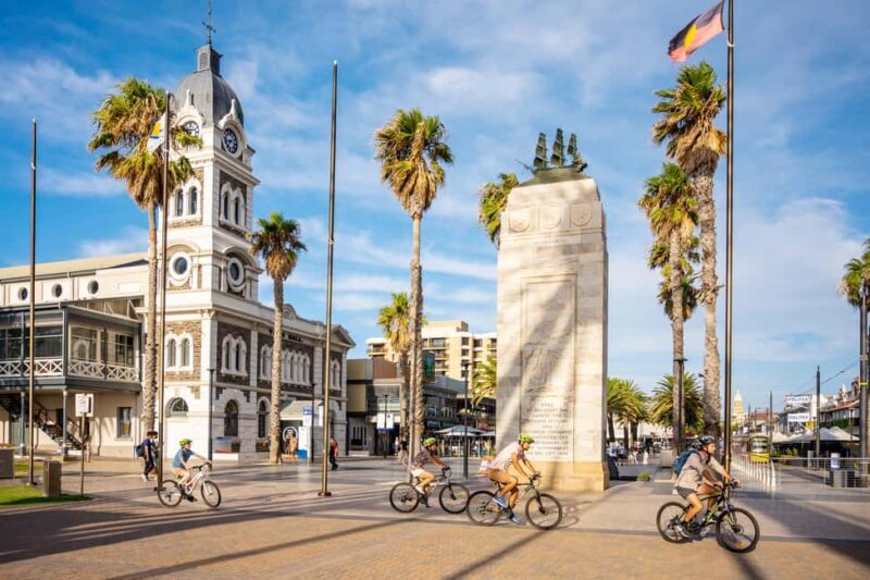 Adelaide: City to Sea, Bike and Kayak Safari - How the Day Unfolds