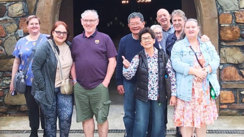 Adelaide: Half-Day Highlights City, Mount Lofty & Hahndorf - The Transportation and Group Dynamics