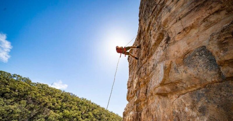 Adelaide: Rock Climbing and Abseiling Experience in Morialta - Climbing Routes and Scenery