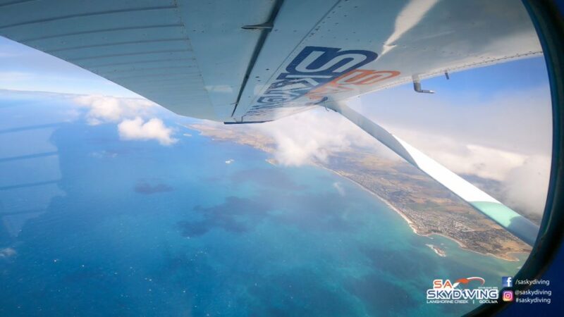 Adelaide: Tandem Skydiving Adventure over Goolwa - An Overview of the Skydiving Experience