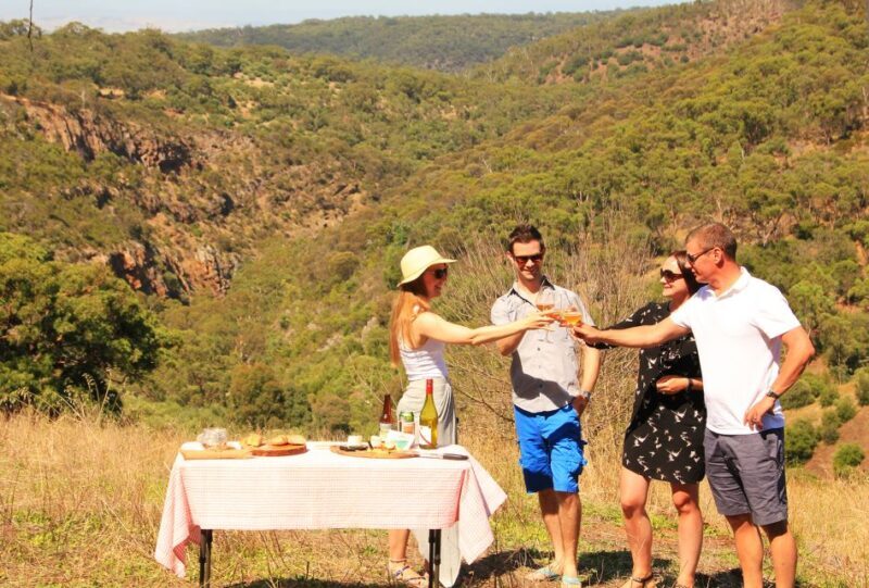 Adelaide: Wine and Wildlife 4WD Tour - FAQ