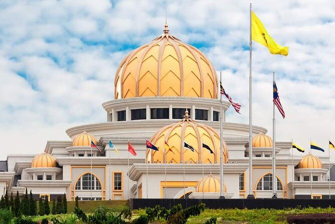 Admire Kuala Lumpur with Shore Excursions from Port Klang - Grand Architectural and Historical Landmarks