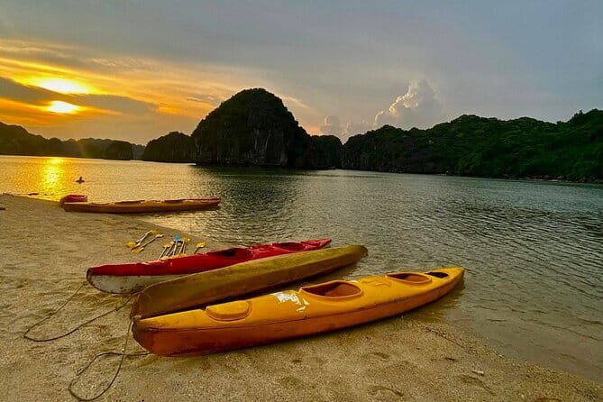 Admire Sunset & Plankton Bioluminescent Night Kayak in Lan Ha Bay - Return Journey: From Water to Hotel